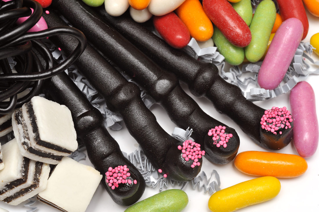 Worlds Best Dad Liquorice Hamper - Traditional Sweets And Gifts ...